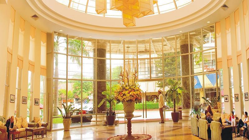 Khách sạn Đệ Nhất Hồ Chí Minh