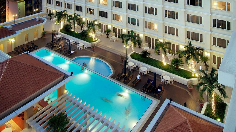 Khách sạn Equatorial Hồ Chí Minh