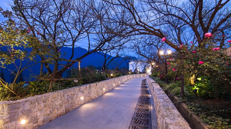 Silk Path Grand Resort & Spa Sapa